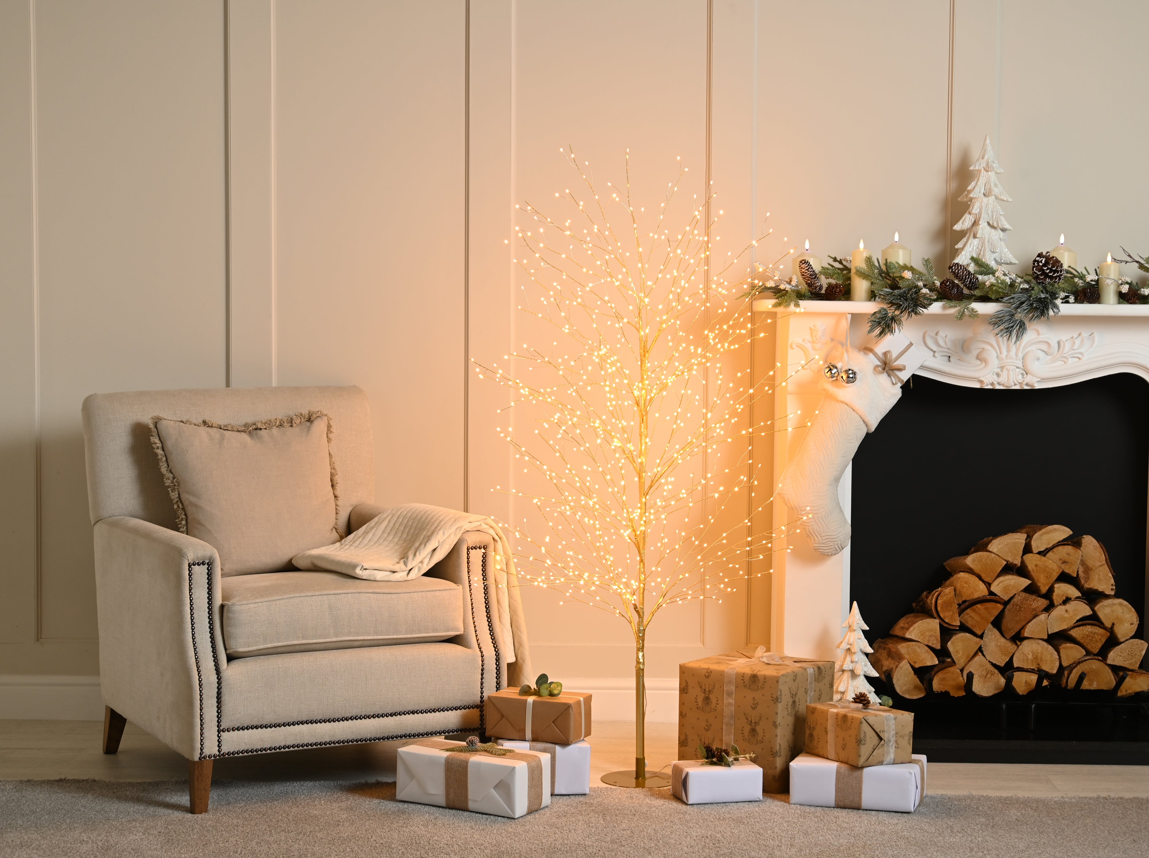 Gold Micro Dewdrop Tree with 600 Traditional Warm White Lights, 120cm ...